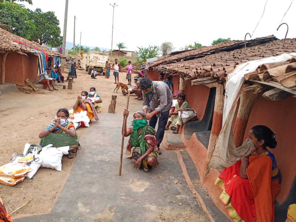 Volunteer – sharing the fight against COVID-19 - Smile Foundation