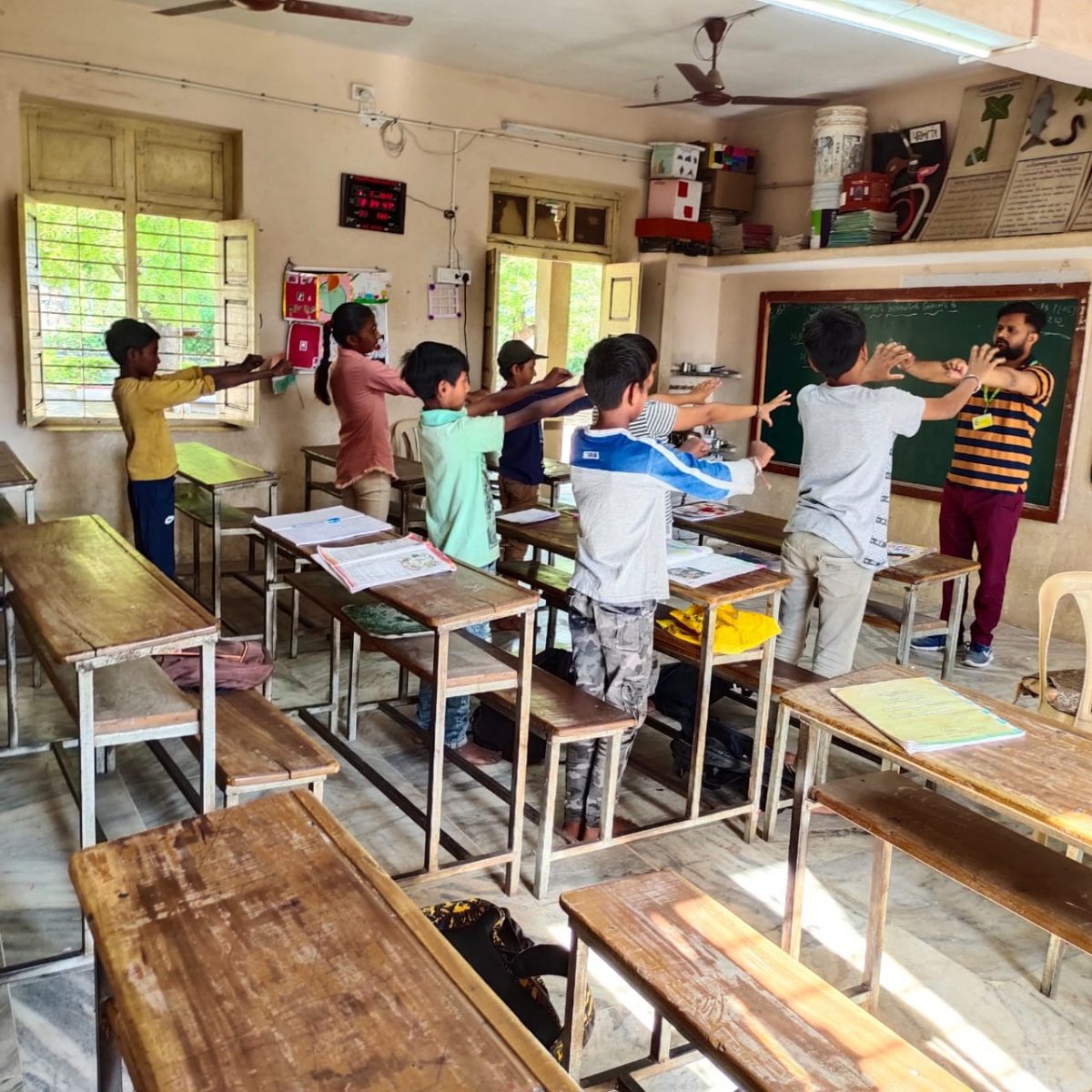 Kutch Railway Company Limited supports Smile Foundation's Mission Education Programme - Smile ...